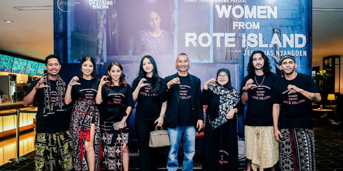 “Women from Rote Island” Memenangkan Penghargaan Khusus di New York ...